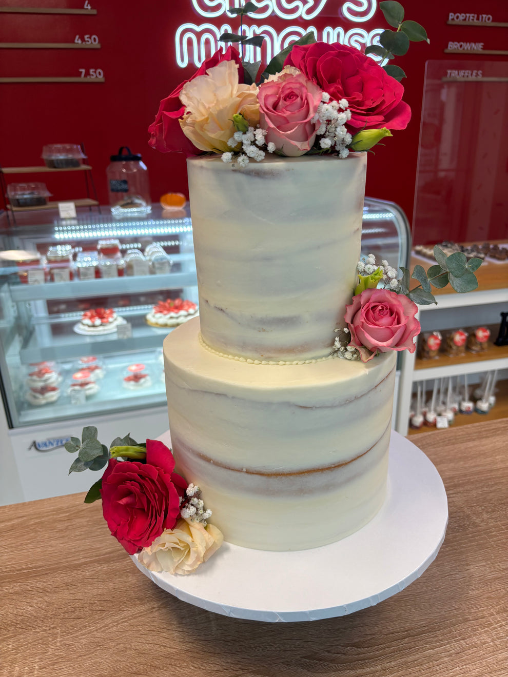 Naked Cakes – Lilly's Munchies
